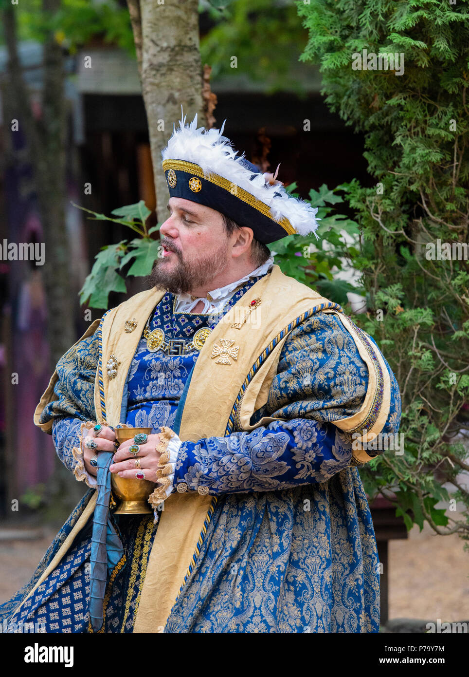 Maryland Renaissance Festival actor portraying King Henry VIII resting ...