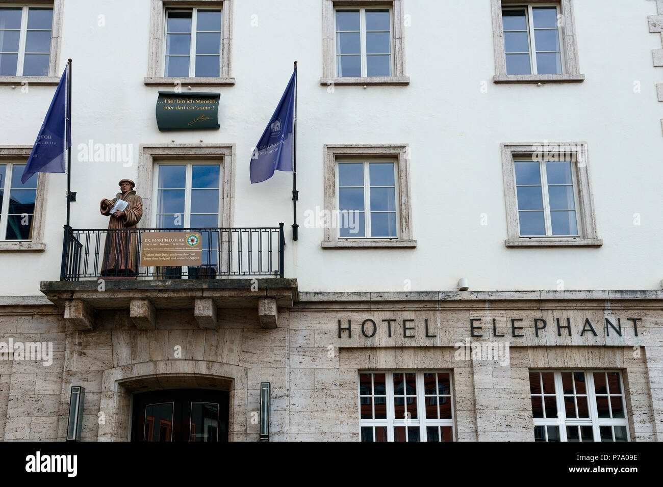 Hotel Elephant mit Figur Dr. Martin Luther, Weimar, Thueringen ...