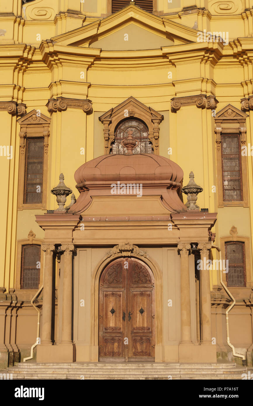 Romano Catholic Dome close-up Stock Photo - Alamy