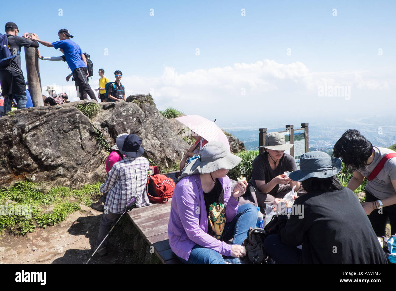 Hiking,hike,Qixing,Mountain,Yangmingshan,National,Park,Taipei,Taiwan ...