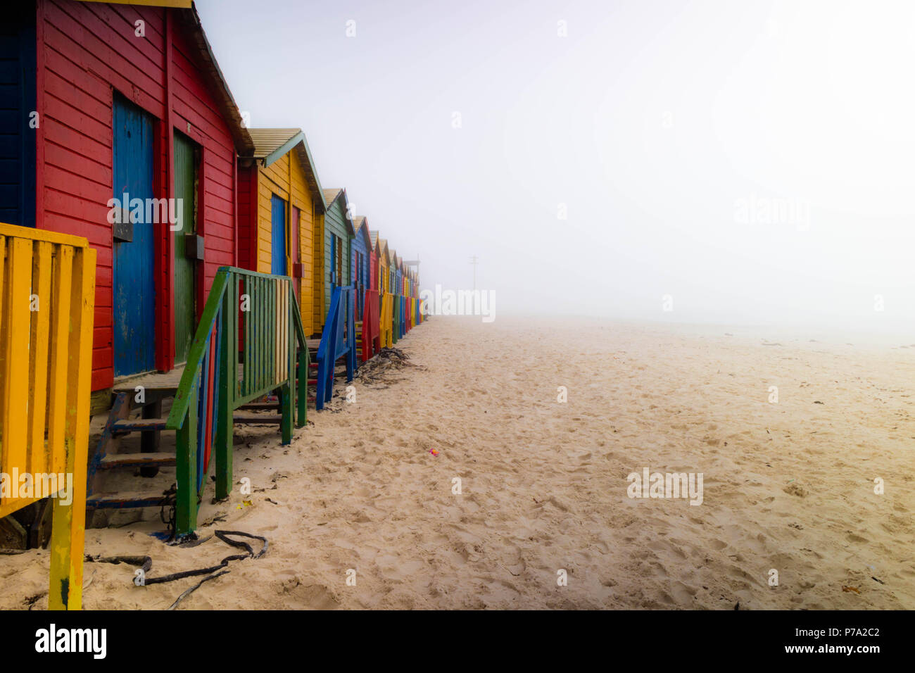 Changing rooms hi-res stock photography and images - Alamy