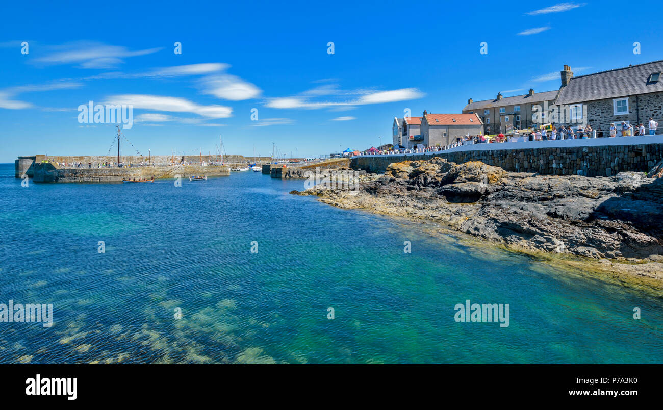 PORTSOY FESTIVAL ABERDEENSHIRE SCOTLAND THE COLOURS OF THE SEA IN THE ...