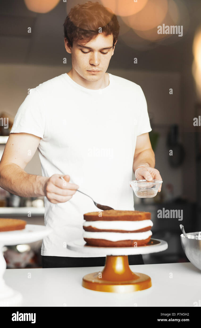 Smearing butter hi-res stock photography and images - Alamy