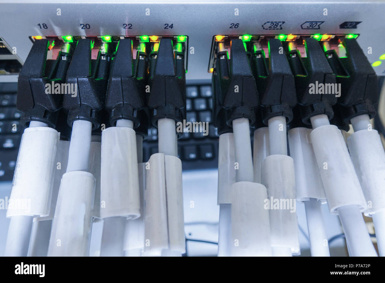 Webserver hi-res stock photography and images - Alamy