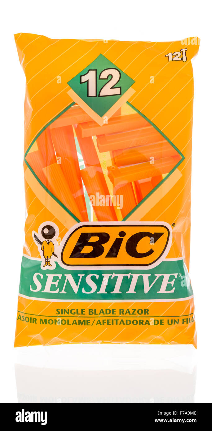 Bic razor hi-res stock photography and images - Alamy