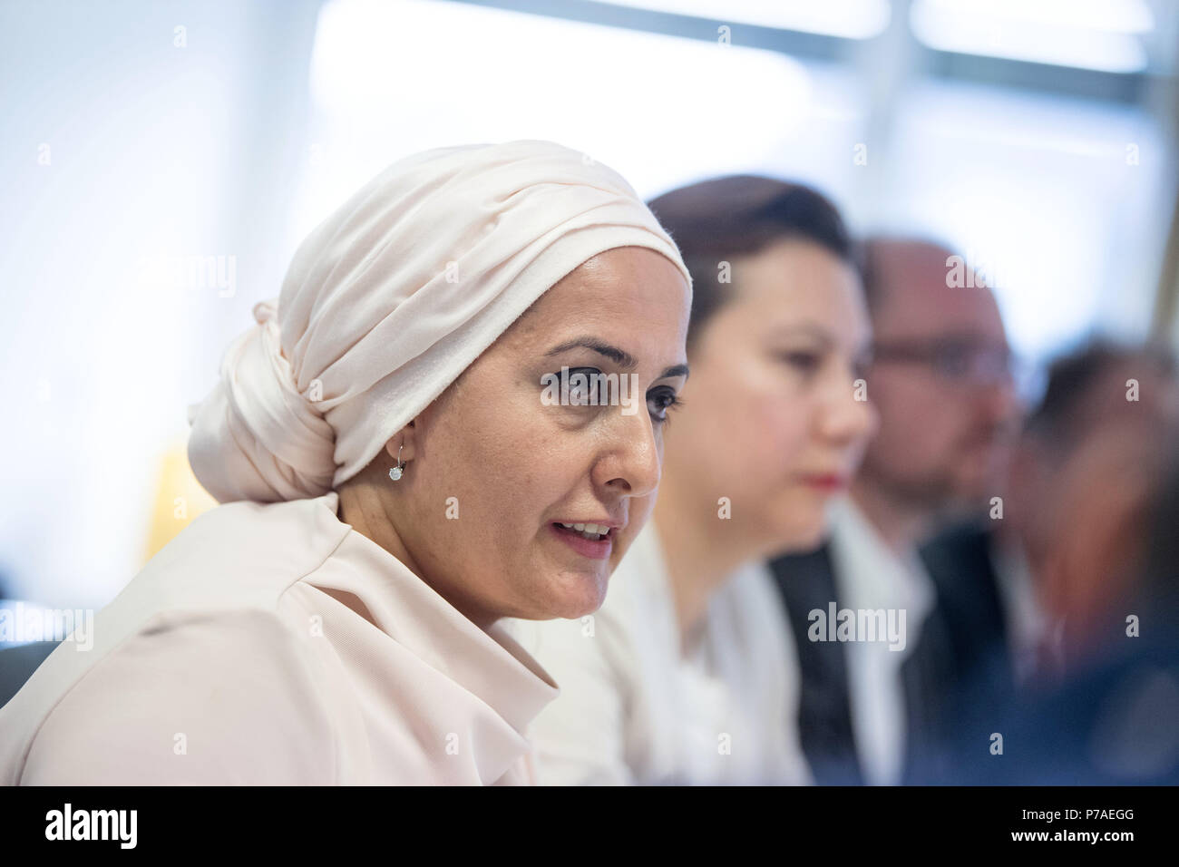 Fereshta hi-res stock photography and images - Alamy