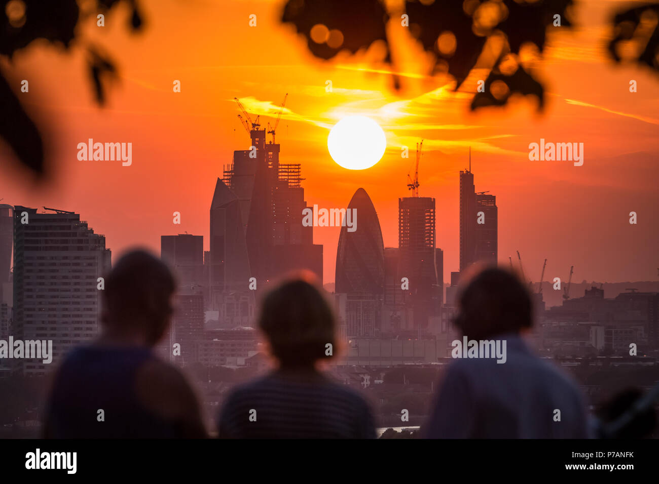 London heatwave hi-res stock photography and images - Alamy