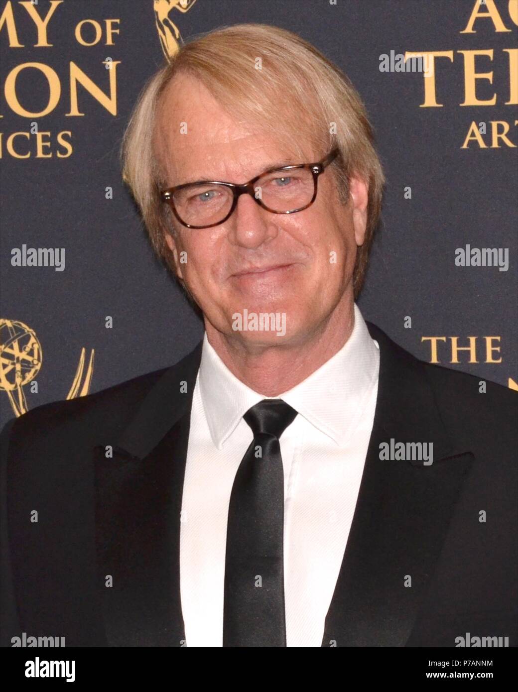 Tesh hi-res stock photography and images - Alamy