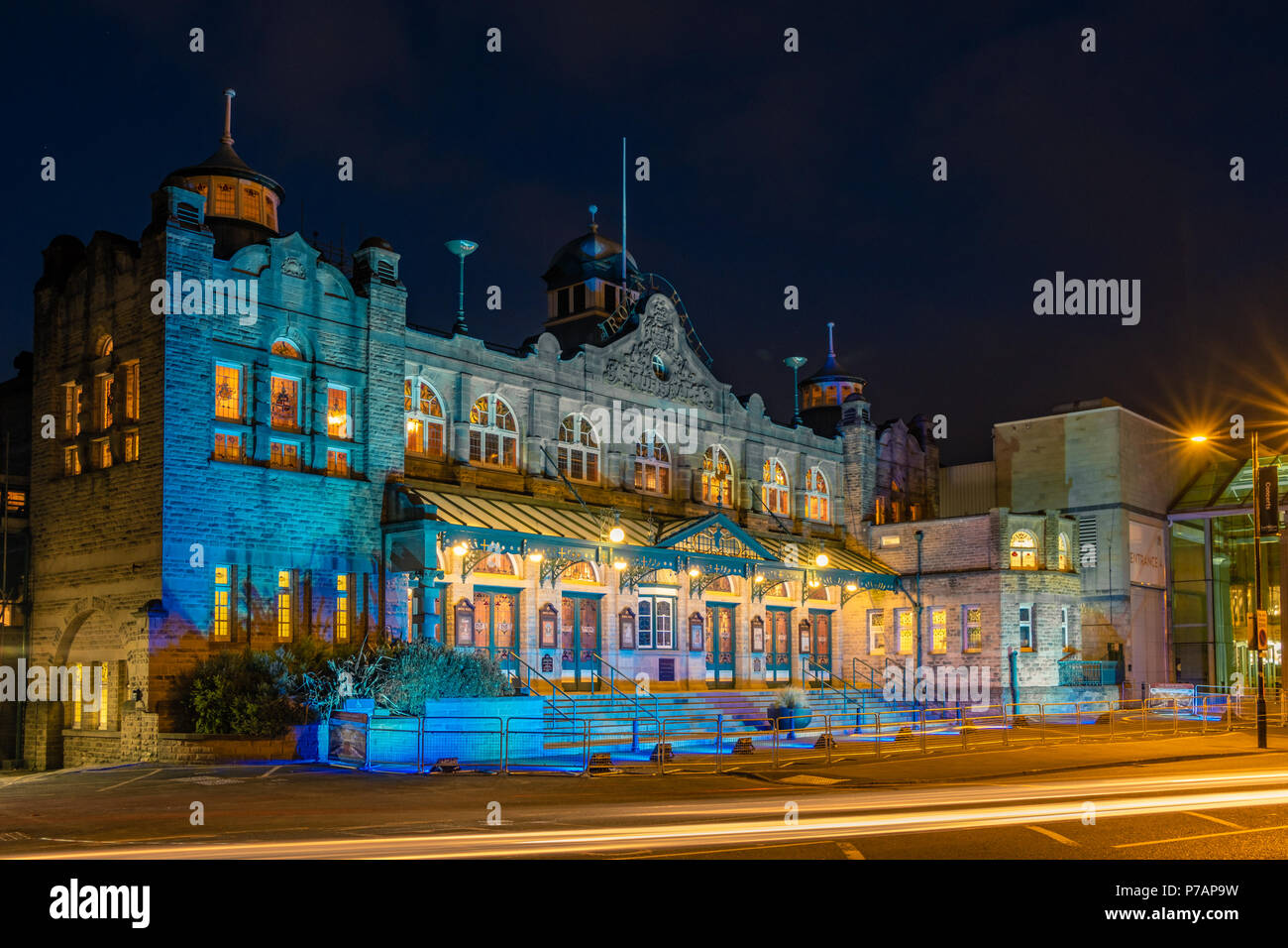 The royal hall harrogate uk hi-res stock photography and images - Alamy