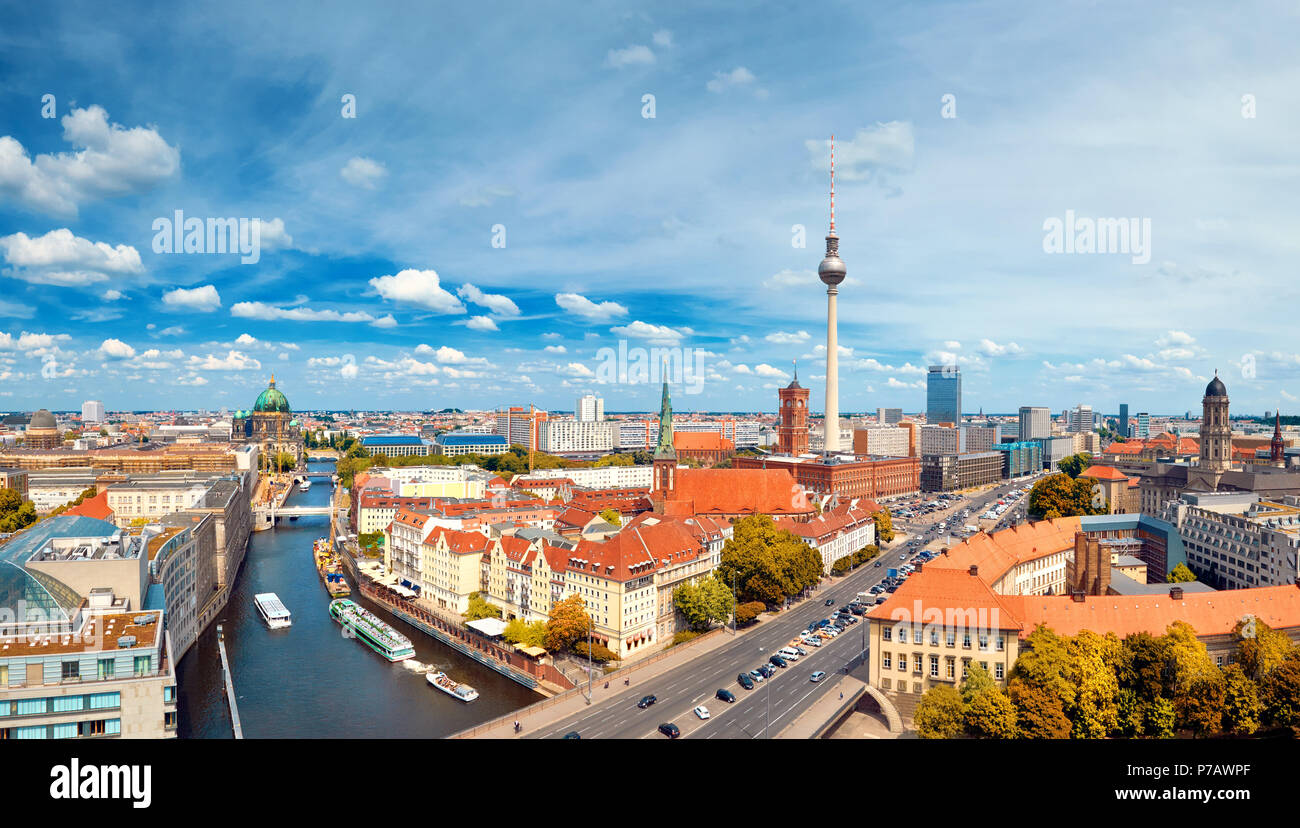 Aerial view of fernsehturm berlin and alexanderplatz hi-res stock photography and images - Alamy