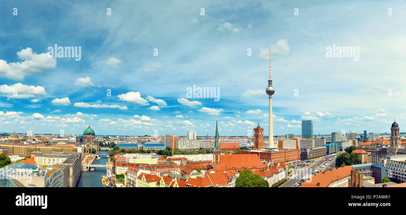 Aerial view of fernsehturm berlin and alexanderplatz hi-res stock photography and images - Alamy