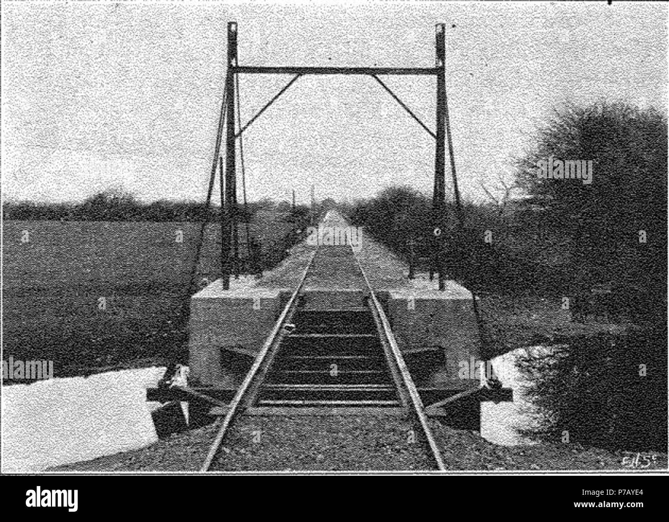 English: Lift bridge on West Sussex Railway crossing the Chichester ...
