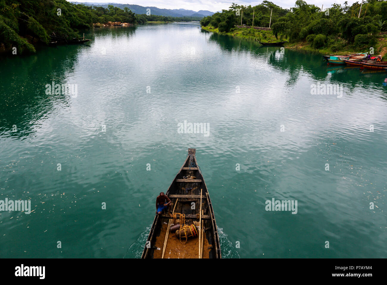 Shari river at Goainghat, Sylhet, Bangladesh Stock Photo - Alamy