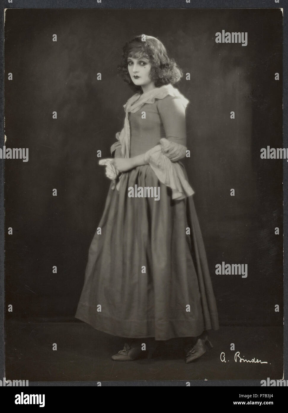 Lya de putti hi-res stock photography and images - Alamy