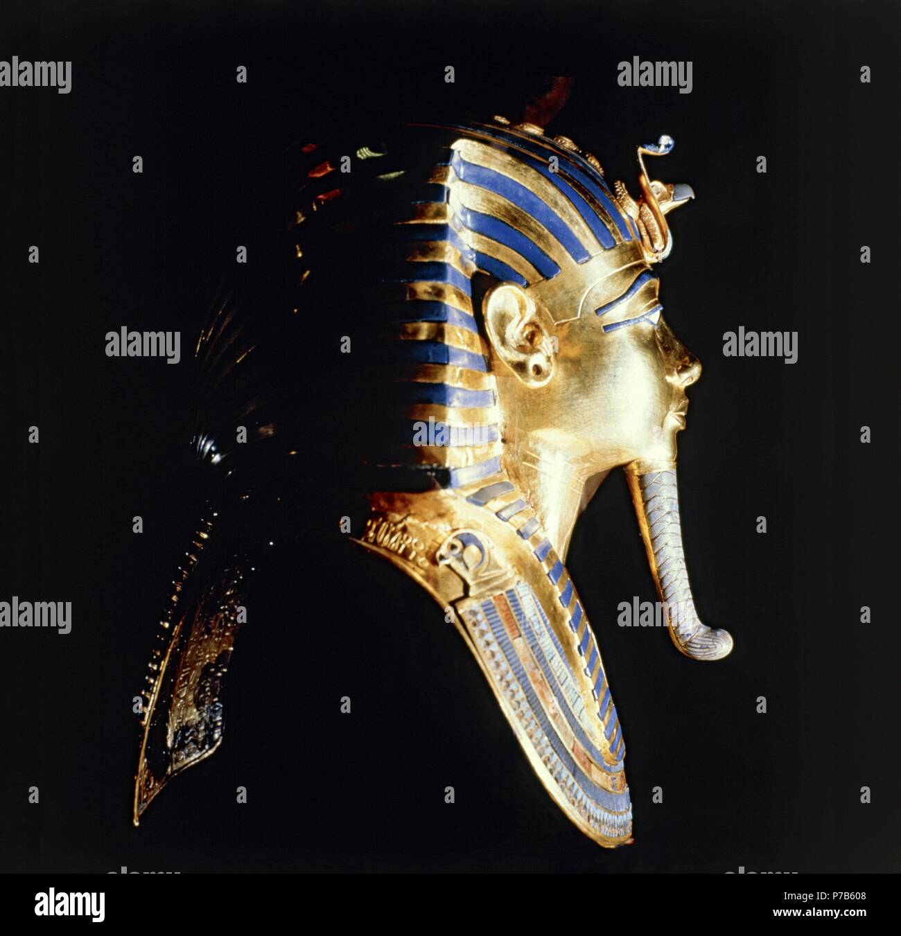Death mask tutankhamen hi-res stock photography and images - Alamy