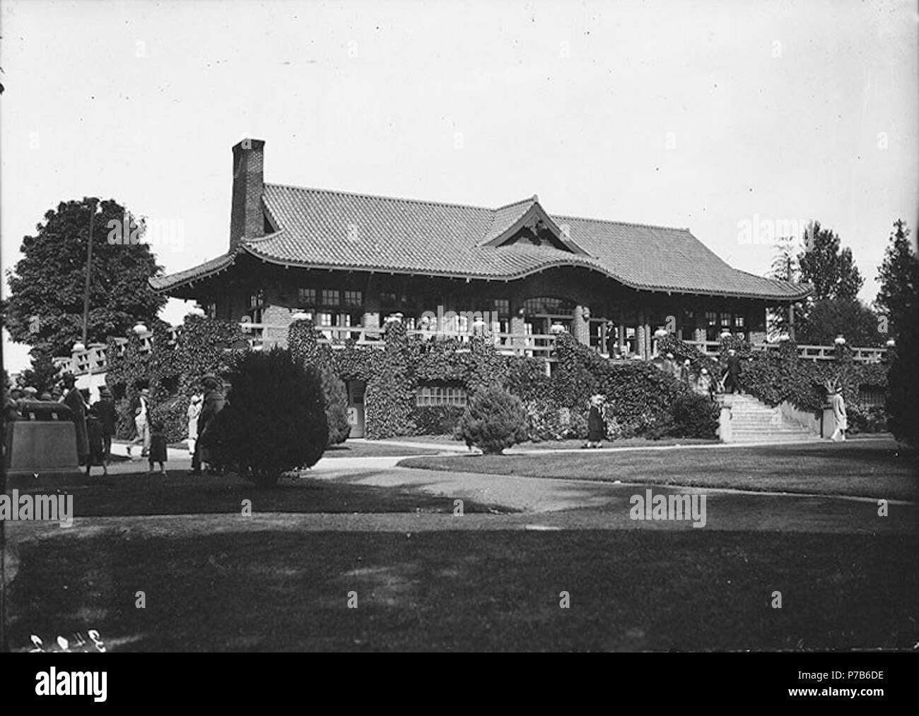 . English: Station house, Point Defiance Park, Tacoma, Washington, ca ...