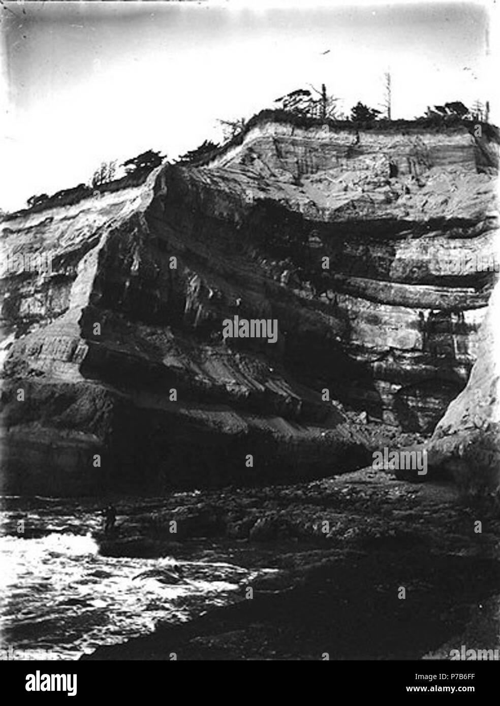 Unknown beaches hi-res stock photography and images - Alamy