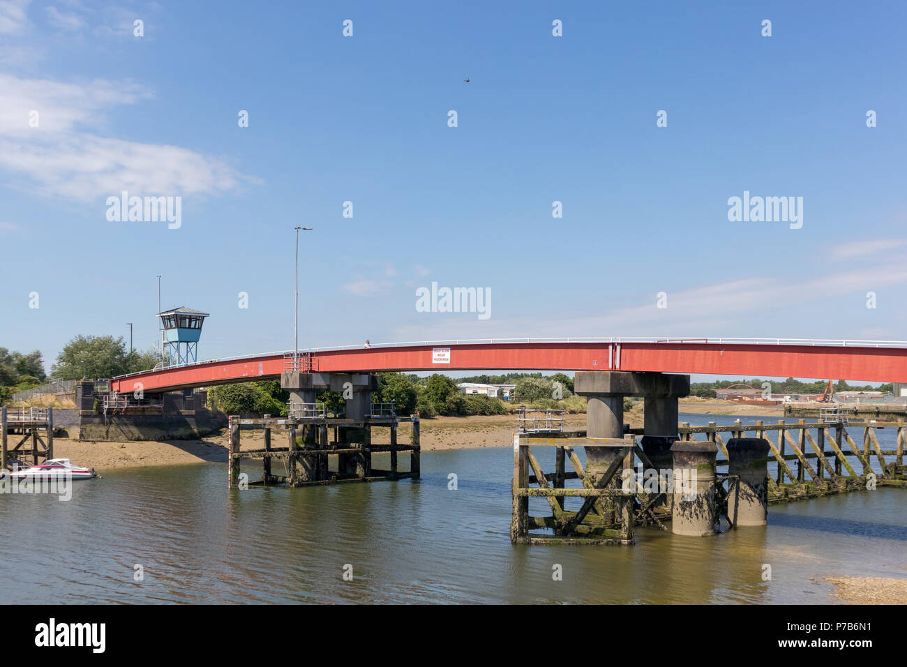 Littlehampton bridge hi-res stock photography and images - Alamy