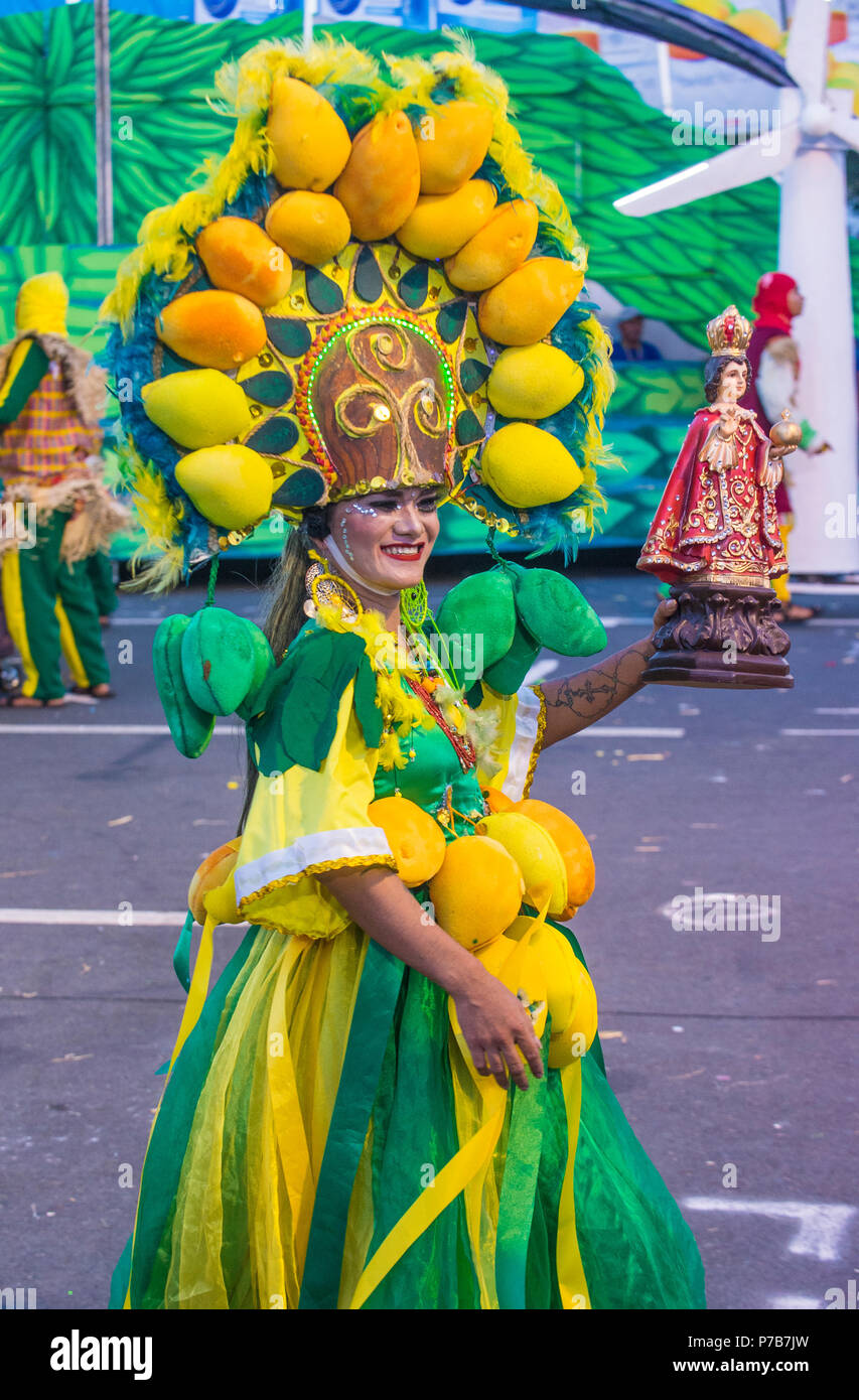 Participant in the Aliwan fiesta in Manila Philippines Stock Photo - Alamy