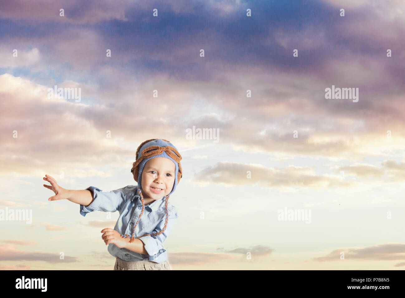 Aviator boy hi-res stock photography and images - Alamy