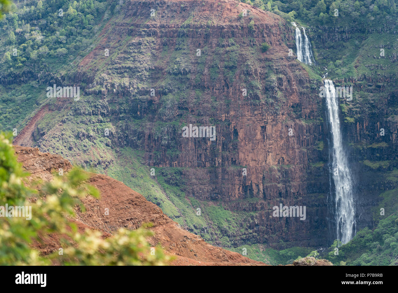 Water flowing through mountain Stock Photo - Alamy