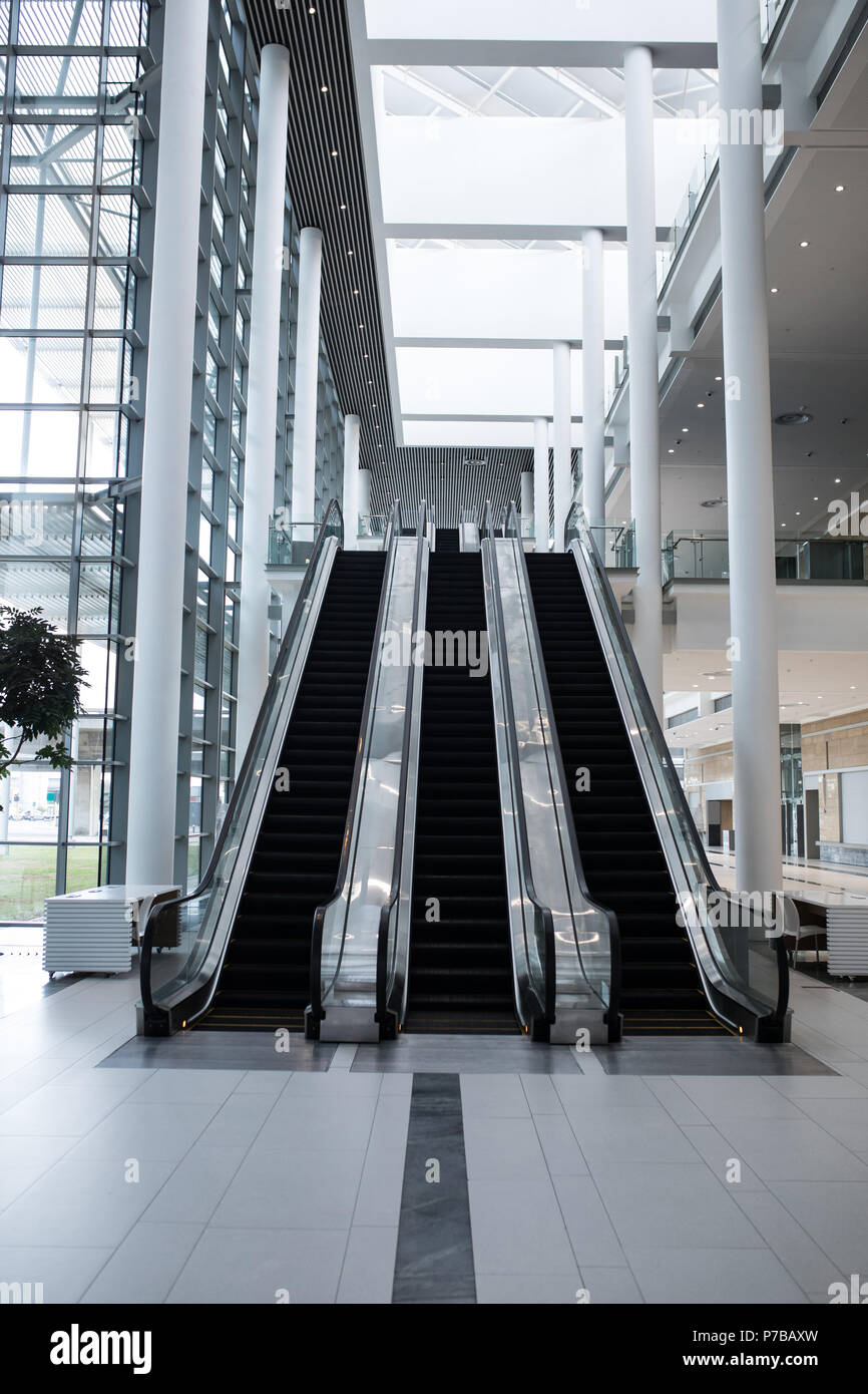Automatic escalator hi-res stock photography and images - Alamy