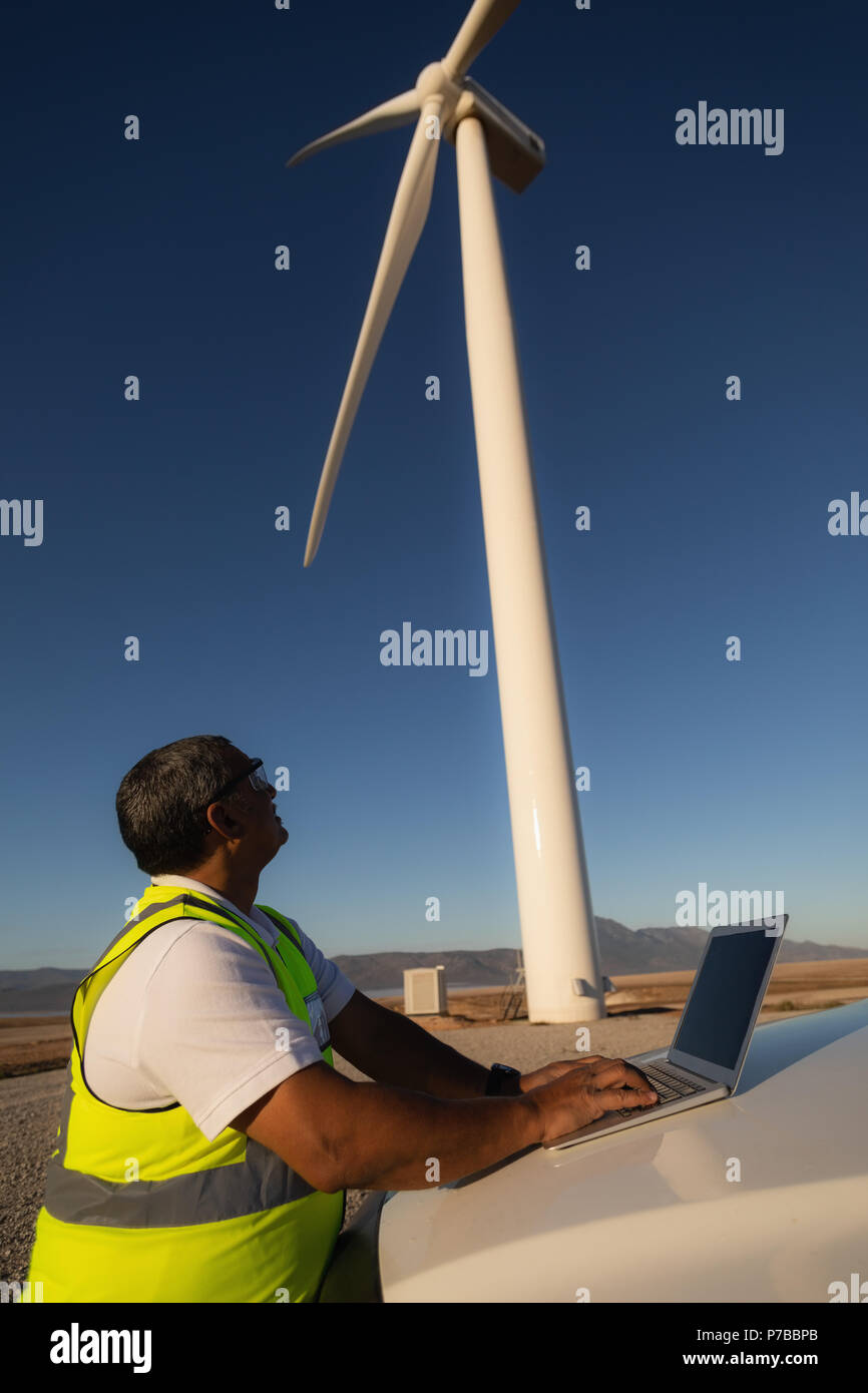 Engineering using hi-res stock photography and images - Alamy