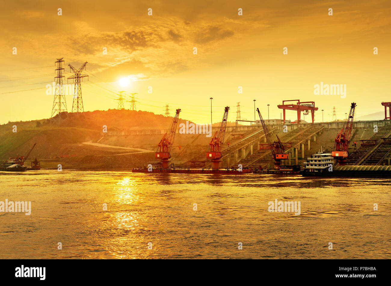 Marine inland terminal hi-res stock photography and images - Alamy
