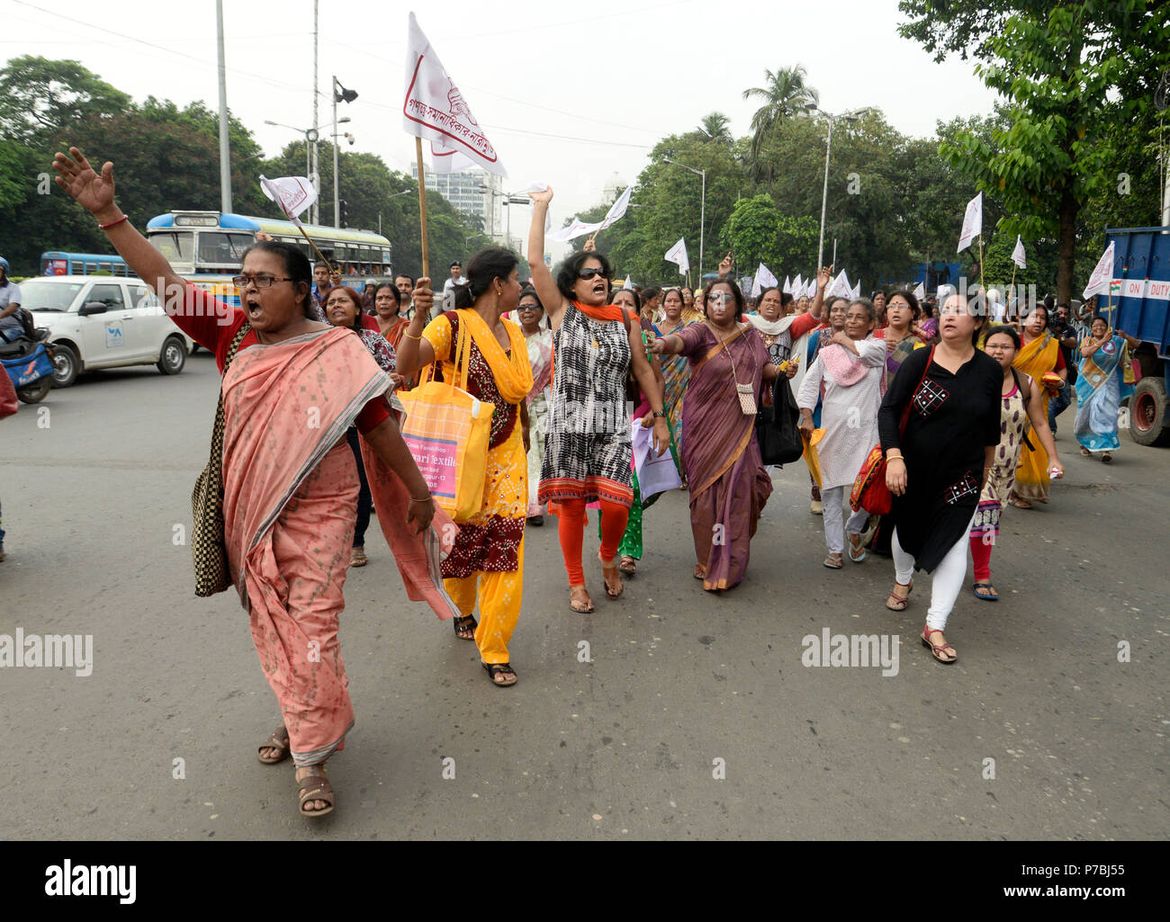 Kolkata, India. 04th July, 2018. Women activist hold shout slogan ...