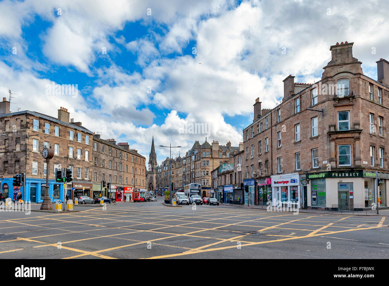 Historic victorian home edinburgh hi-res stock photography and images ...