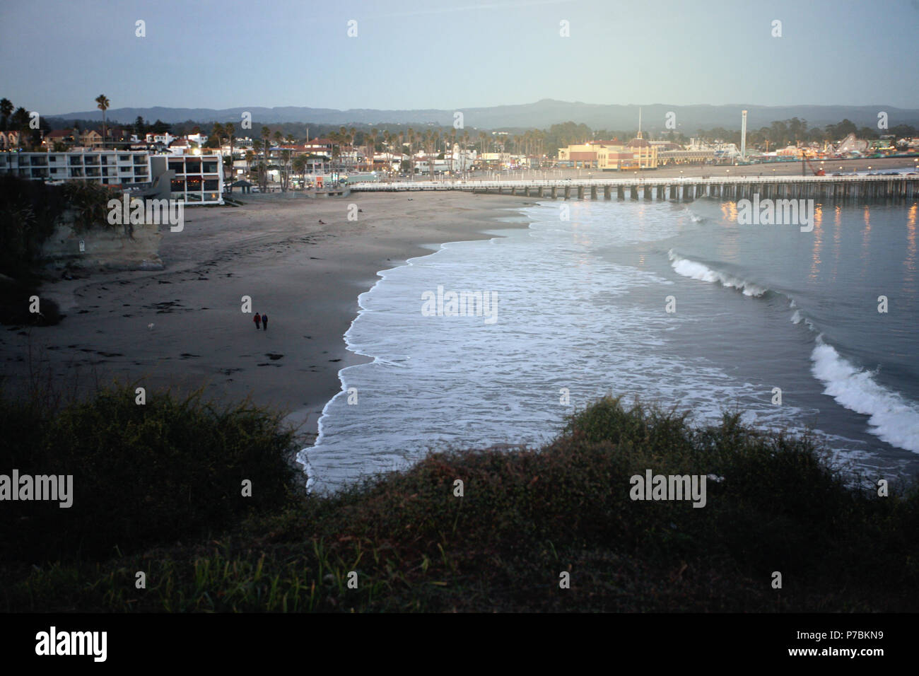 Sunset above the ocean pier in Santa Cruz, California, USA Stock Photo ...