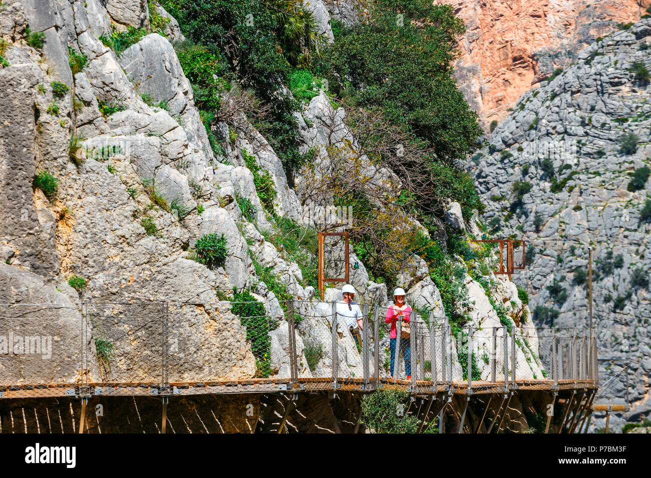 World's most dangerous footpath hi-res stock photography and images - Alamy