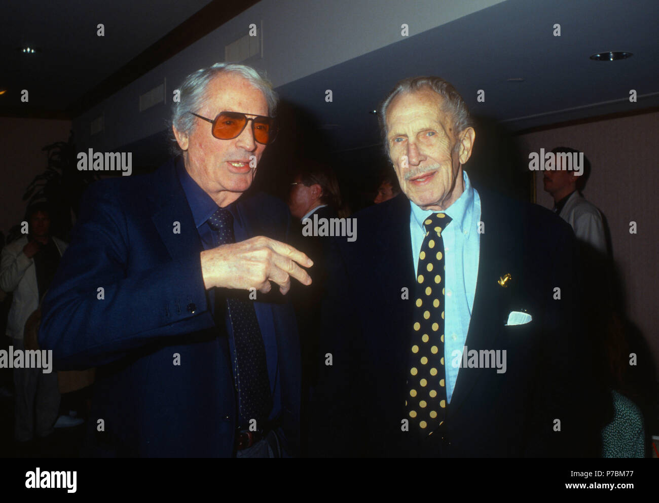 WEST HOLLYWOOD, CA - JANUARY 21: (L-R) Actors Gregory Peck and Vincent ...