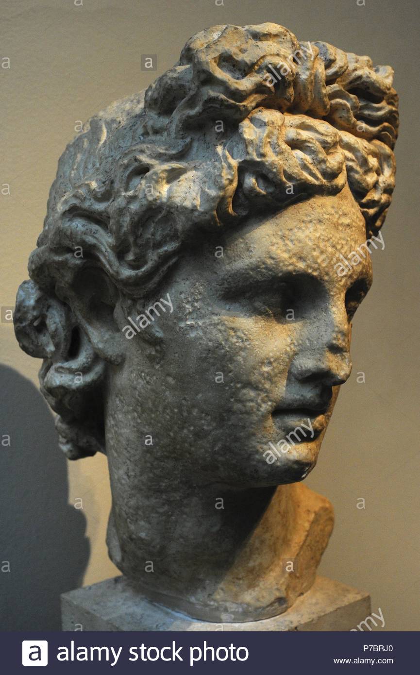 Statue Of Apollo Belvedere Stock Photos & Statue Of Apollo Belvedere ...