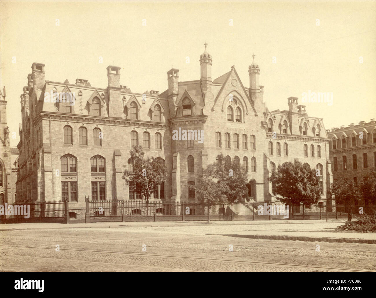 English: Medical Hall, then Logan Hall, now Claudia Cohen Hall (built ...