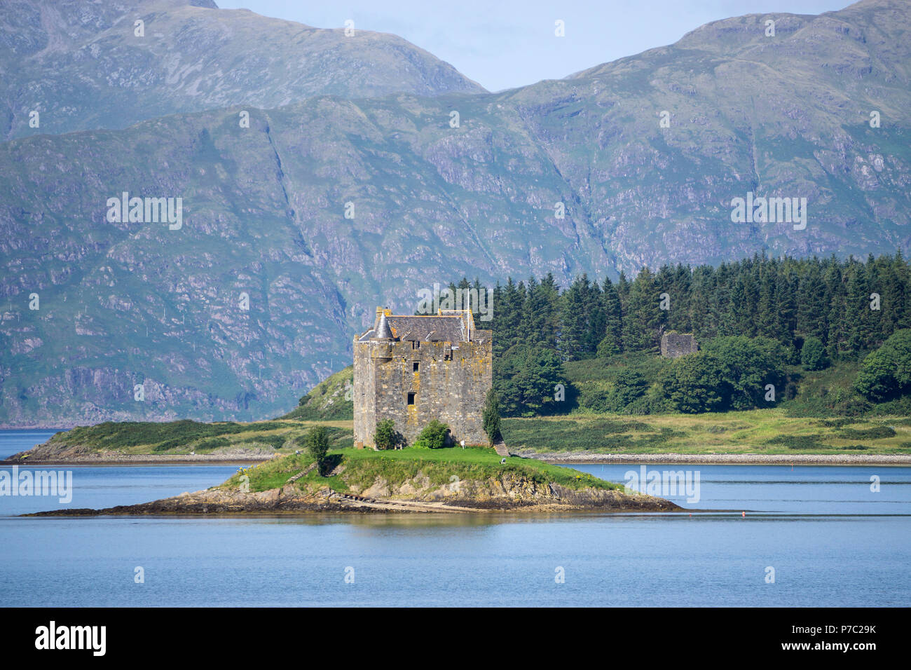 Castle Stalker (Caisteal an Stalcaire) is a four-storey tower house or ...