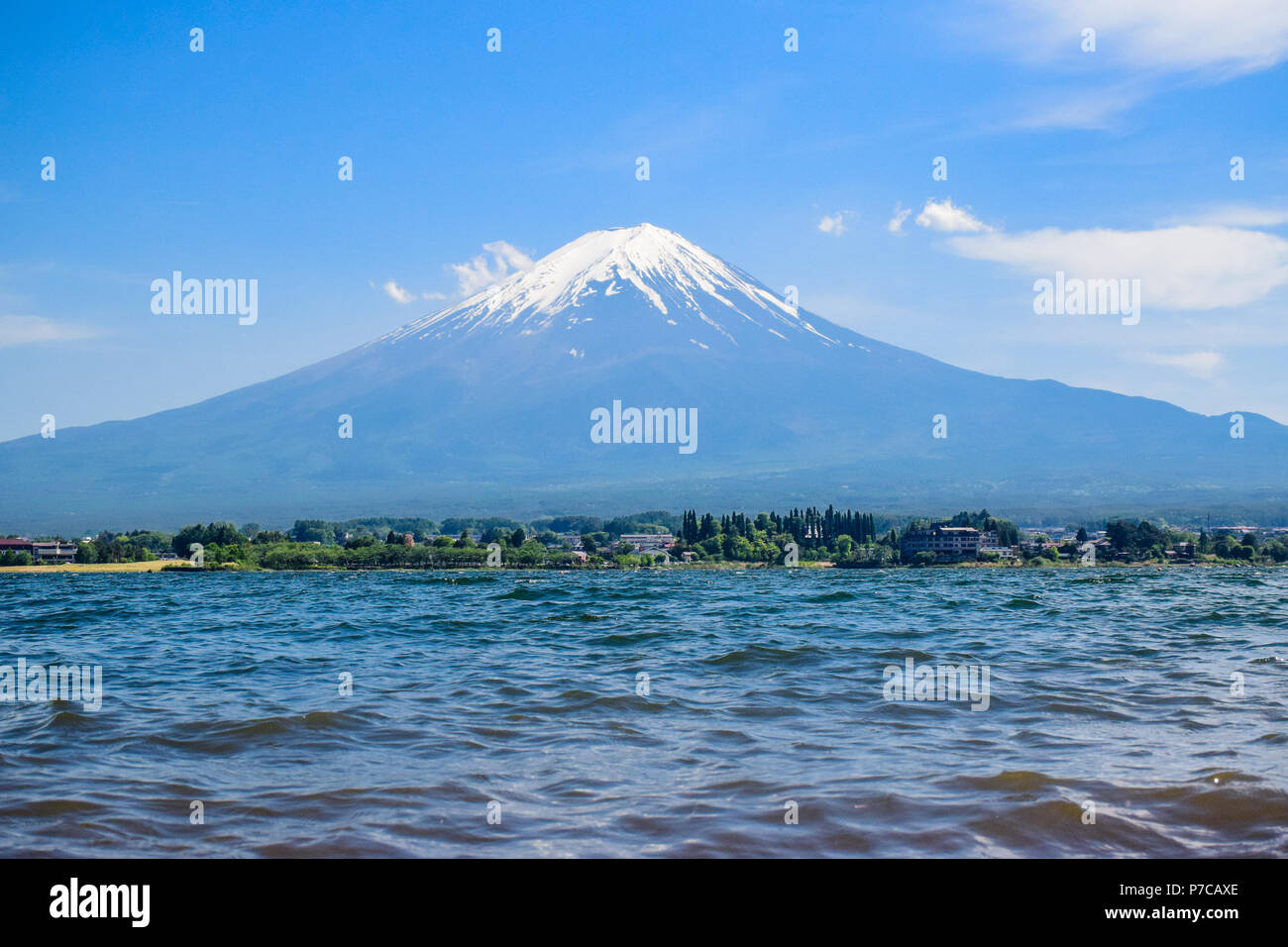 The famous mount Fuji view in the clear blue sky from Kawaguchiko lake ...