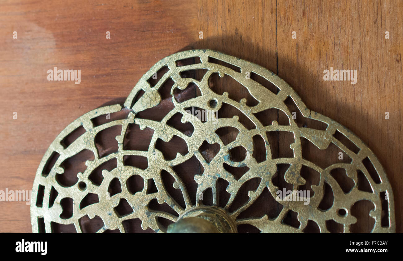 Example of Ottoman art patterns applied on metals Stock Photo - Alamy