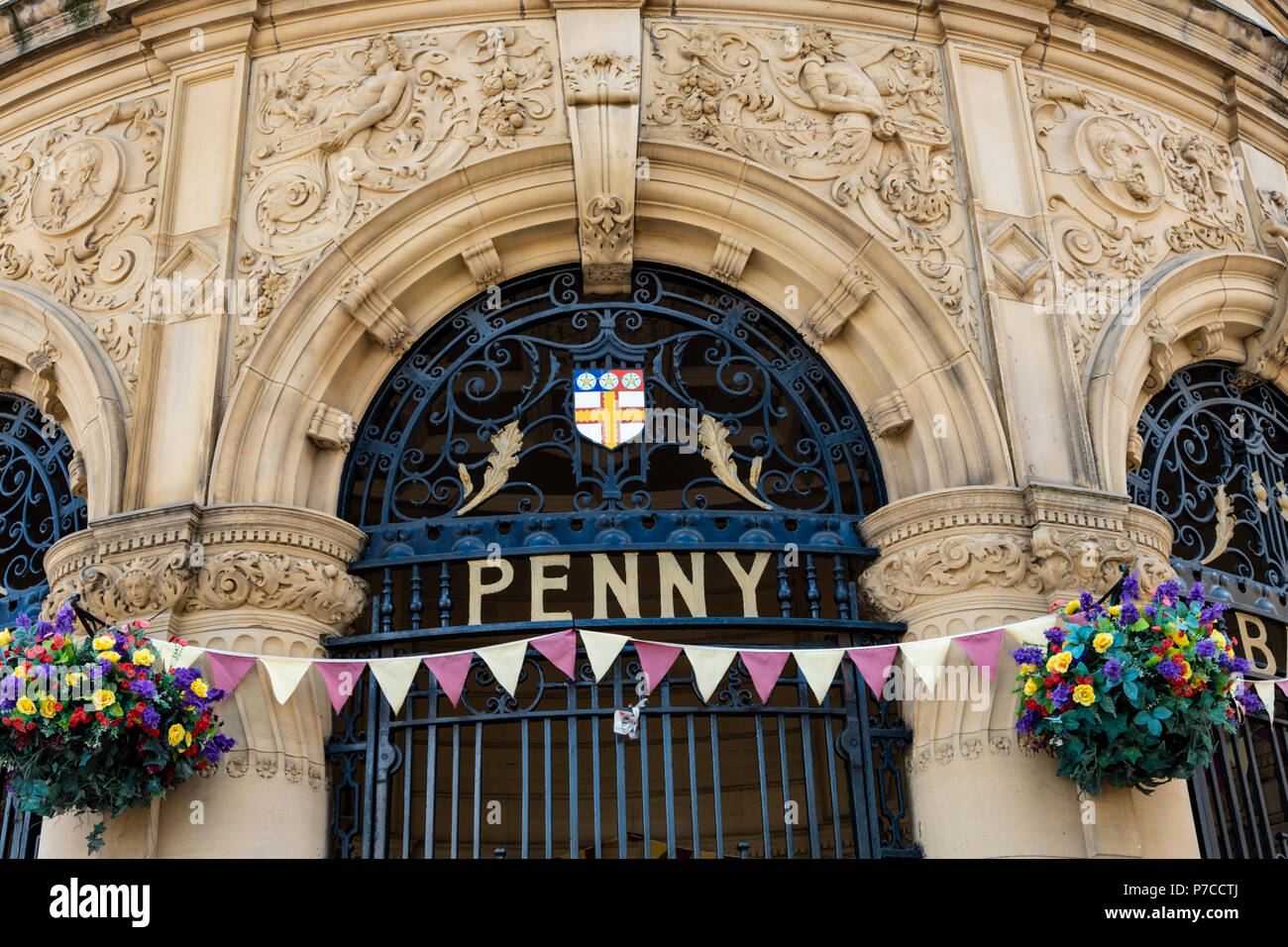 Yorkshire penny bank hi-res stock photography and images - Alamy