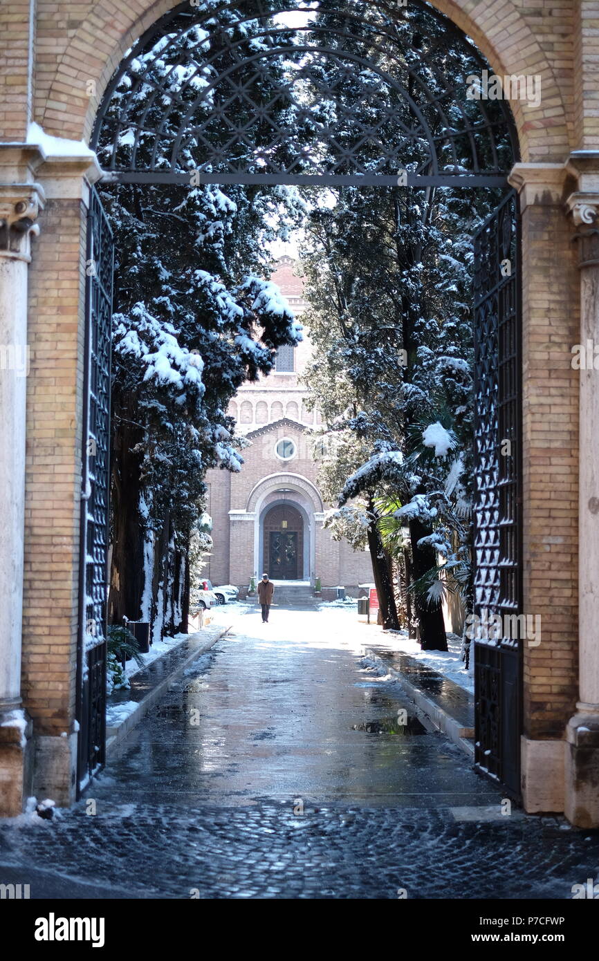 Rome, Italy in the snow Stock Photo - Alamy