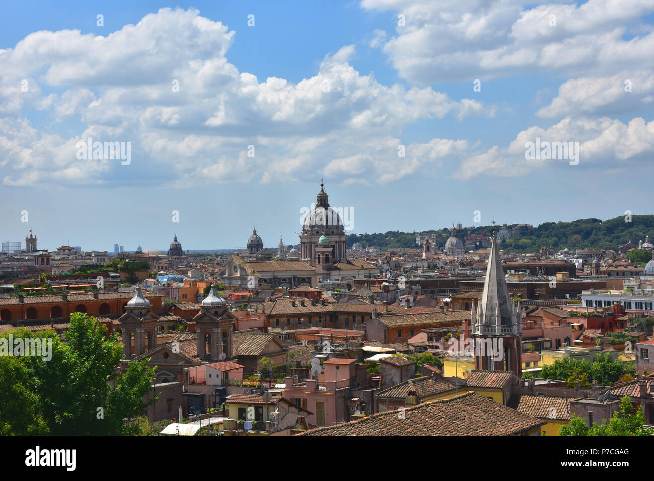 Roma pincio park fountain hi-res stock photography and images - Alamy