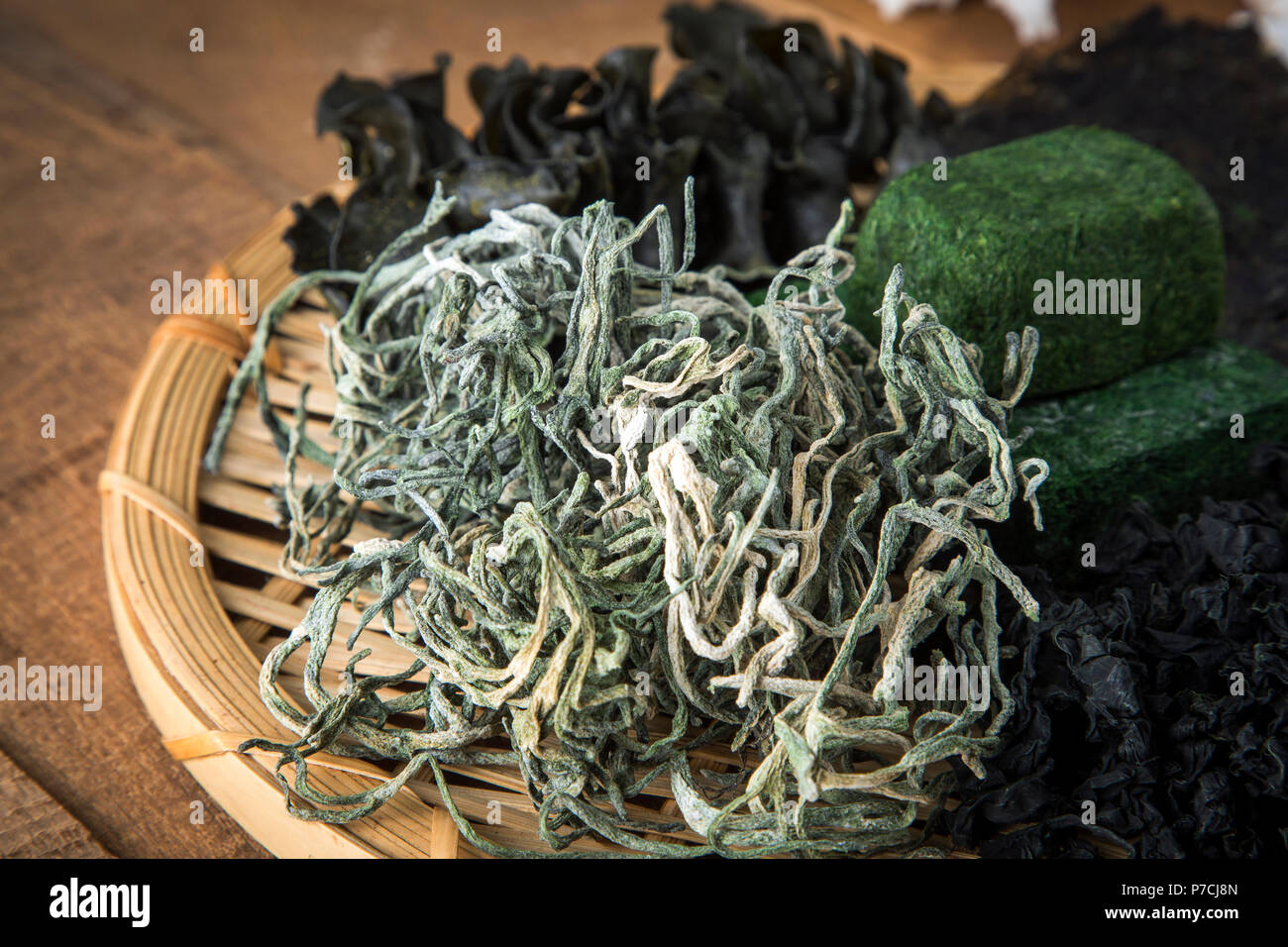 Object photos - seaweed, its rich in vitamins, minerals, and fiber. 132 ...