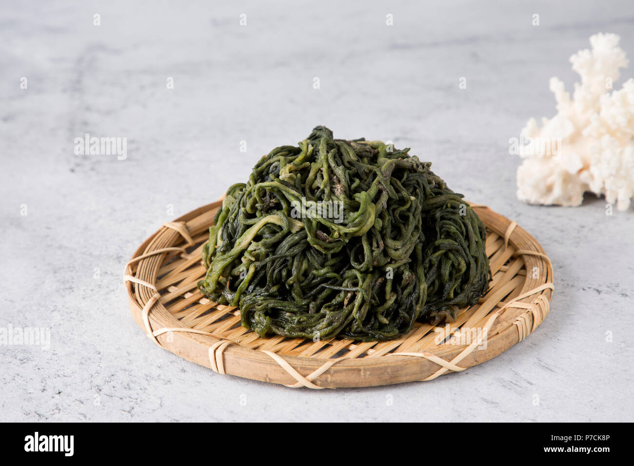 Object photos - seaweed, its rich in vitamins, minerals, and fiber. 108 ...