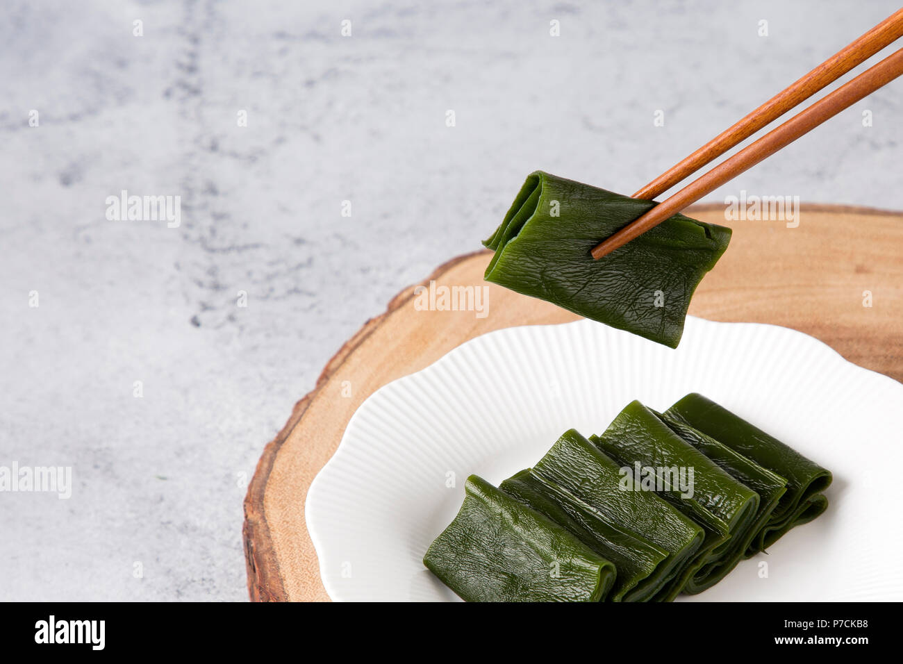 Object photos - seaweed, its rich in vitamins, minerals, and fiber. 107 ...