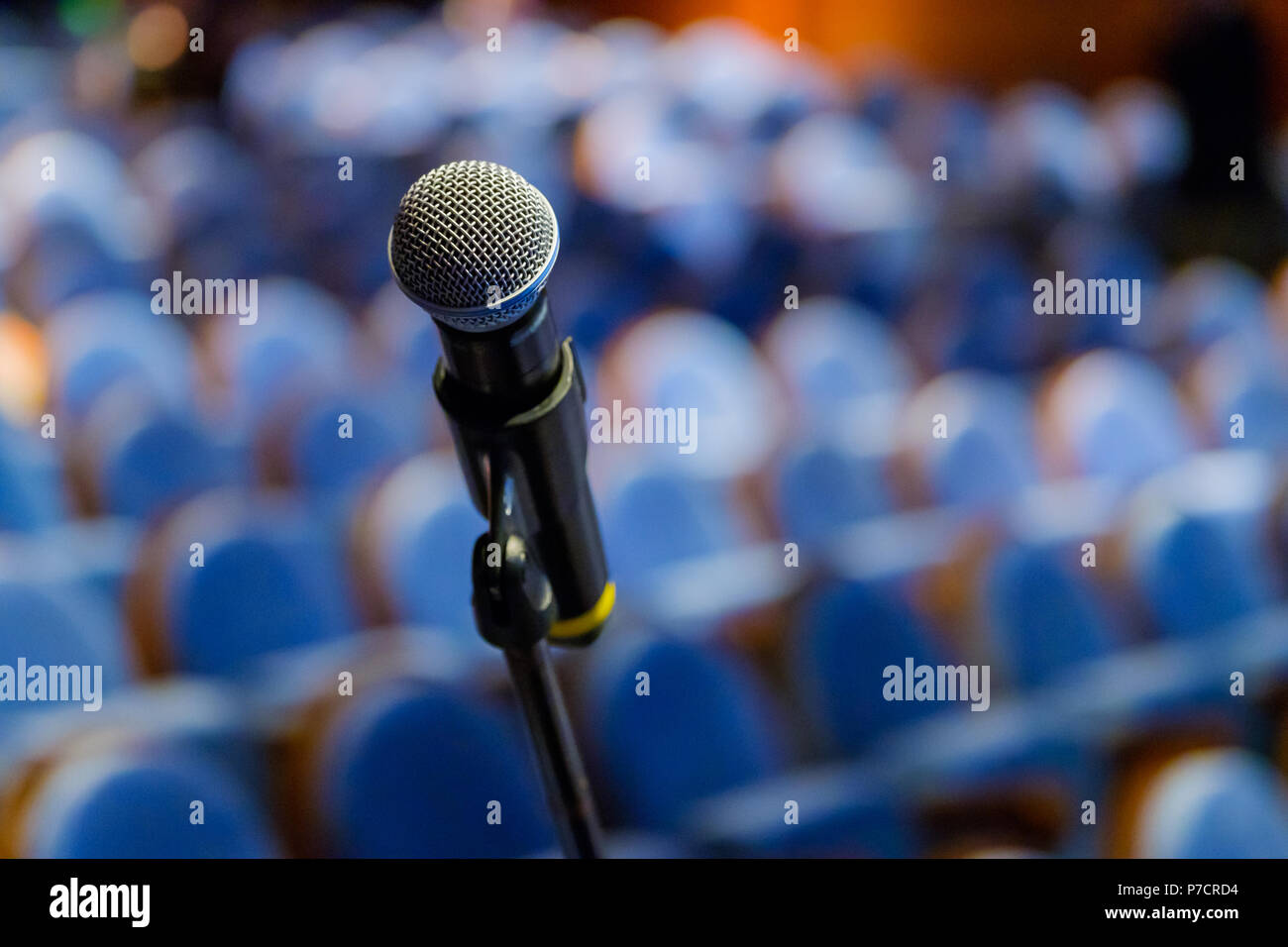 Microphone close up at the conference hall Stock Photo - Alamy