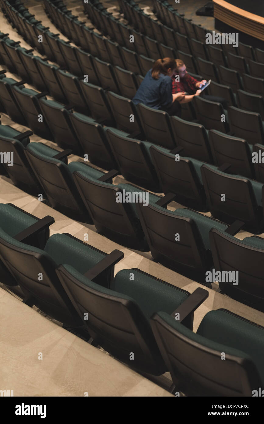 Man using tablet play hi-res stock photography and images - Alamy