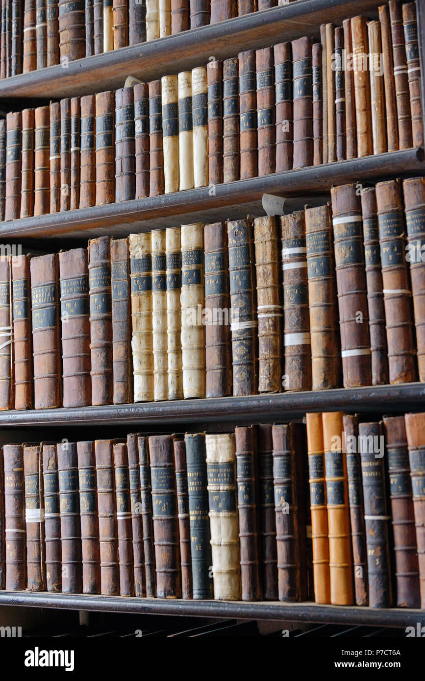 The Old Library, Trinity College, Dublin, Ireland - The Book of Kells ...