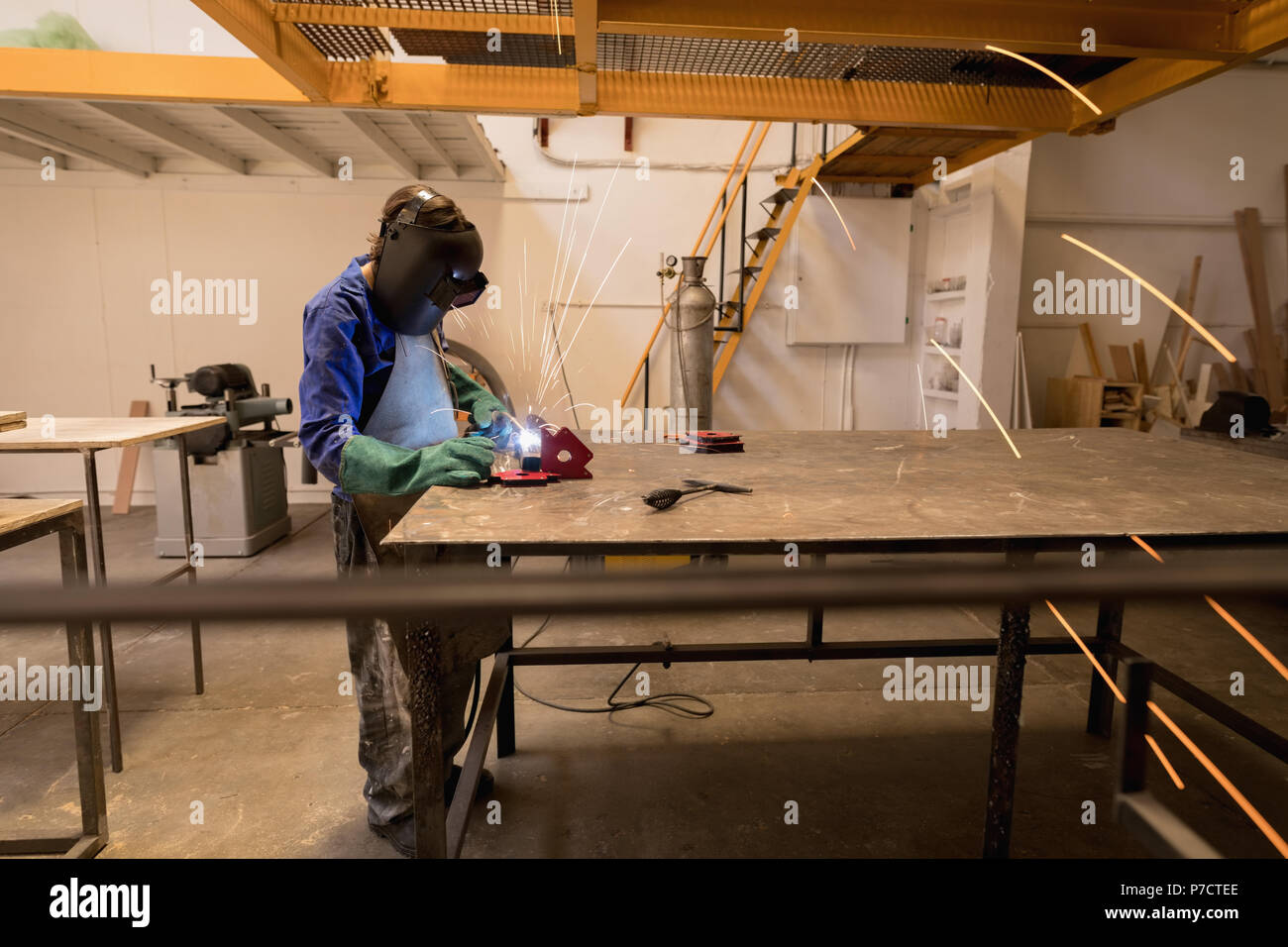 Welding place hi-res stock photography and images - Alamy