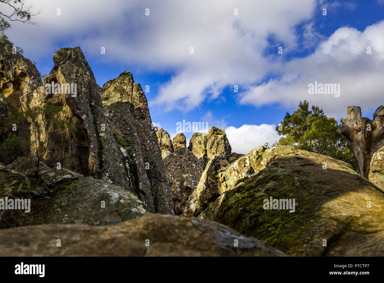 Hanging rock australia hi-res stock photography and images - Alamy