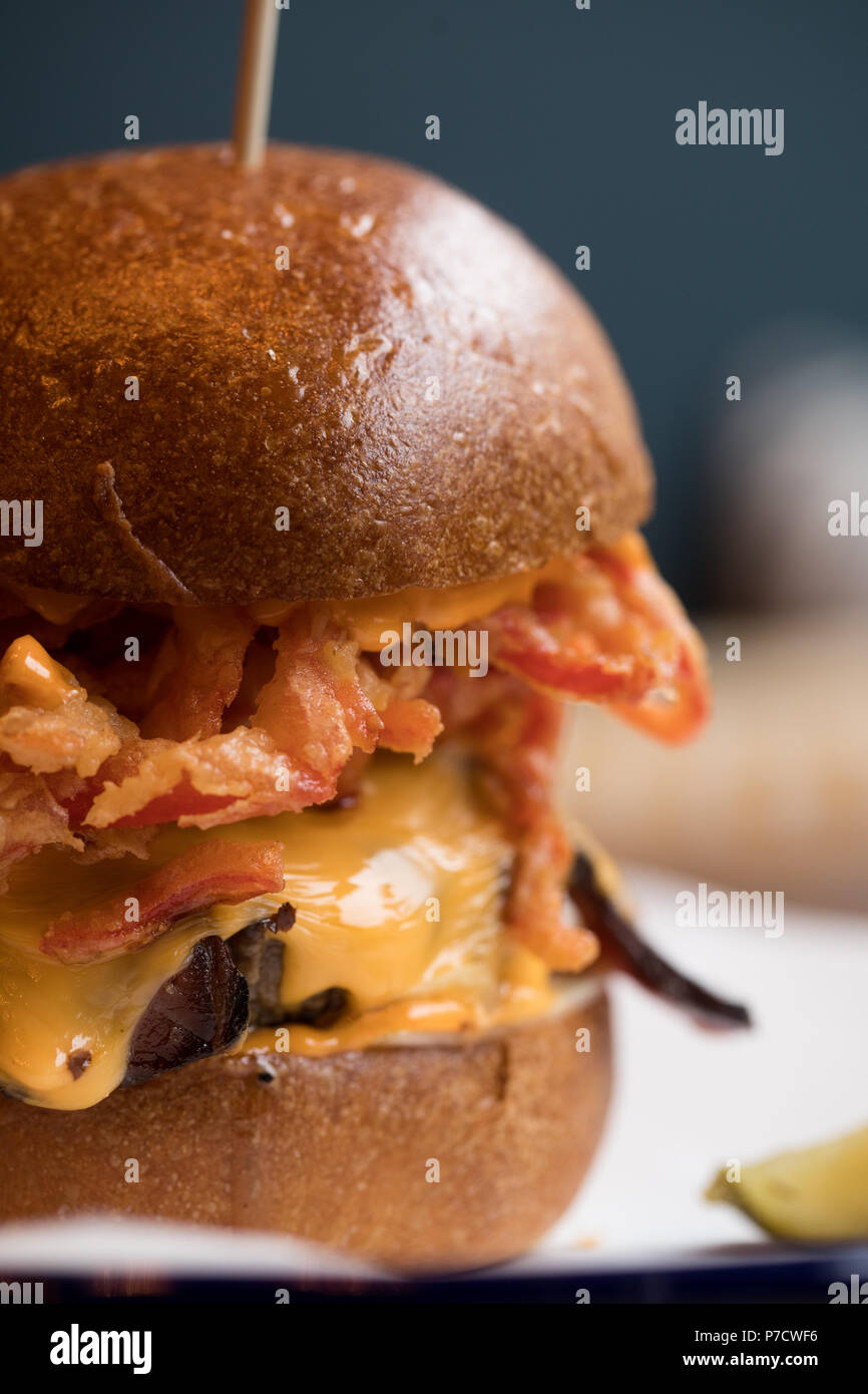 Indulgent burger hi-res stock photography and images - Alamy